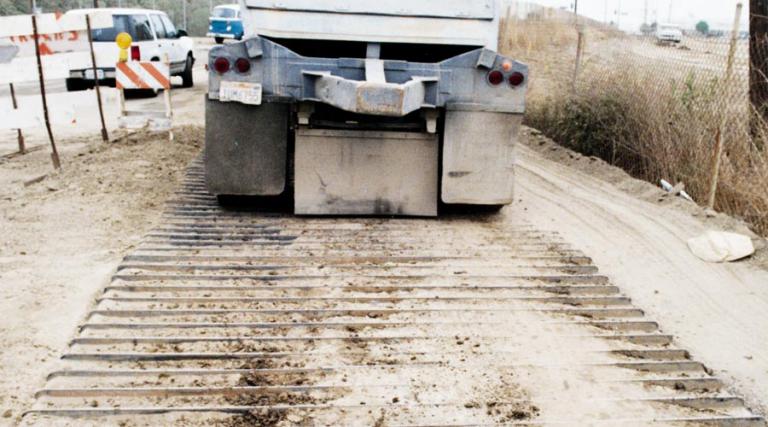 TRACKCLEAN® Portable, Maintenance-free Vehicle Tire Cleaner - Trench ...