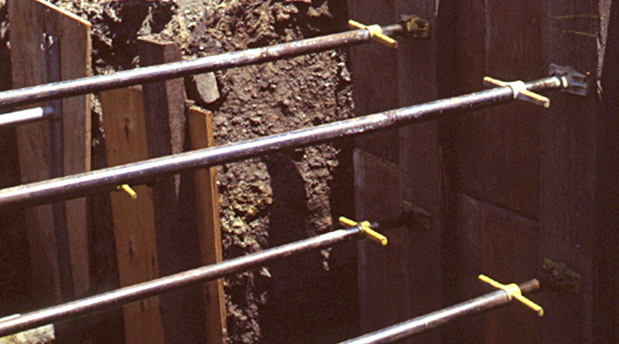 Mechanical Screw Jacks - Trench Shoring Company - Shoring, Trench ...